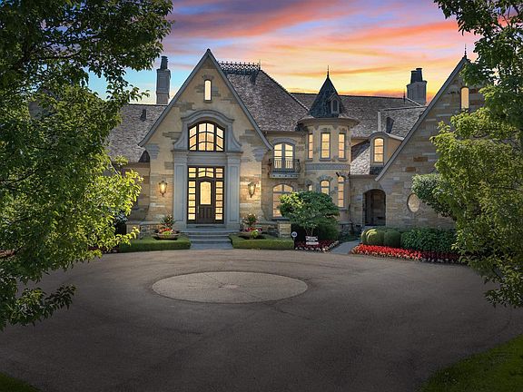 5537 Orchard Ridge Dr, Rochester, MI 48306 | MLS #50145983 | Zillow