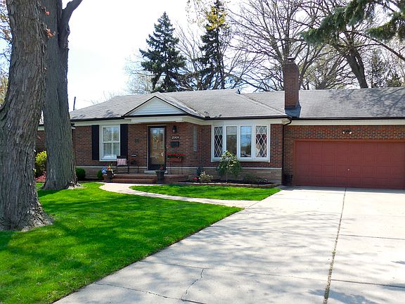 20424 Martin Rd, Saint Clair Shores, MI 48081 | Zillow