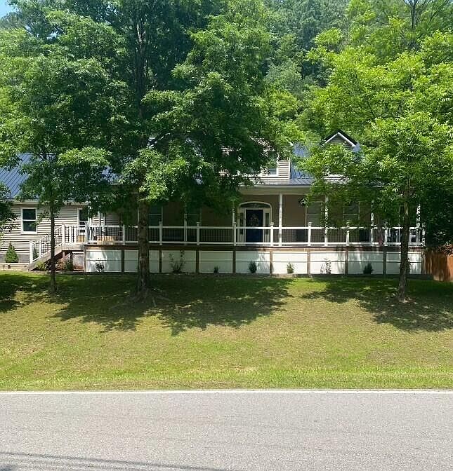 1082 Caudill Frk, Staffordsville, KY 41256 | MLS #25012416 | Zillow