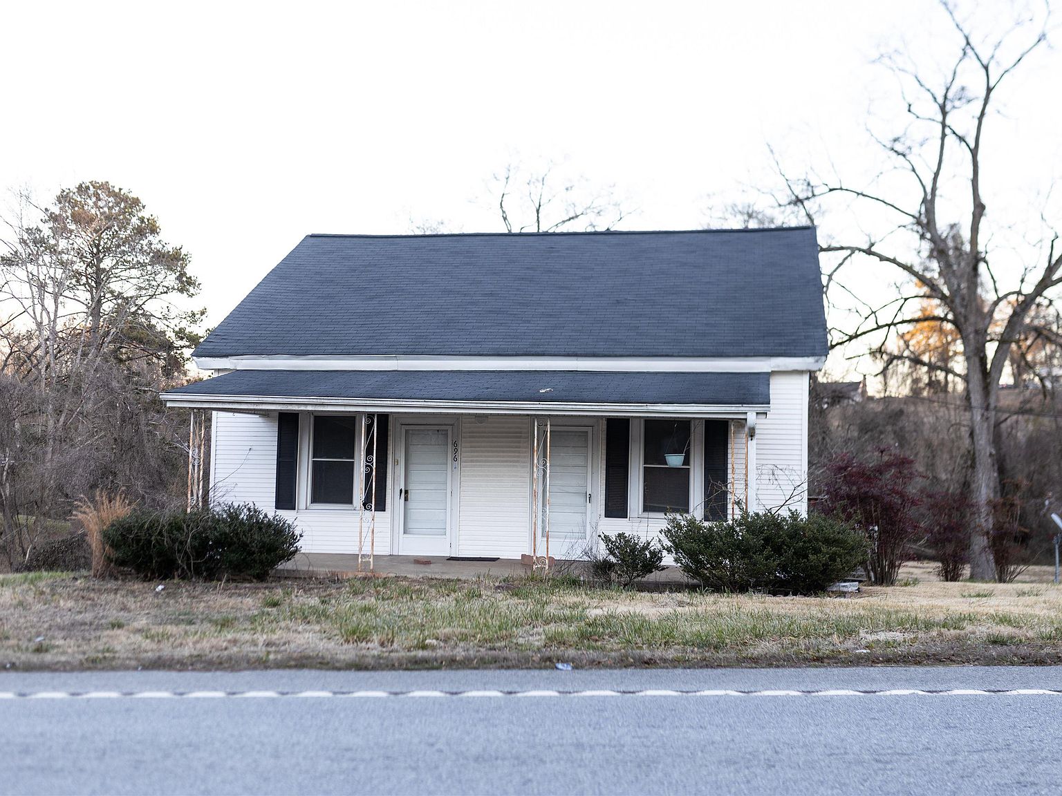 696 Arlington Rd, Greer, SC 29651 | MLS #1546437 | Zillow