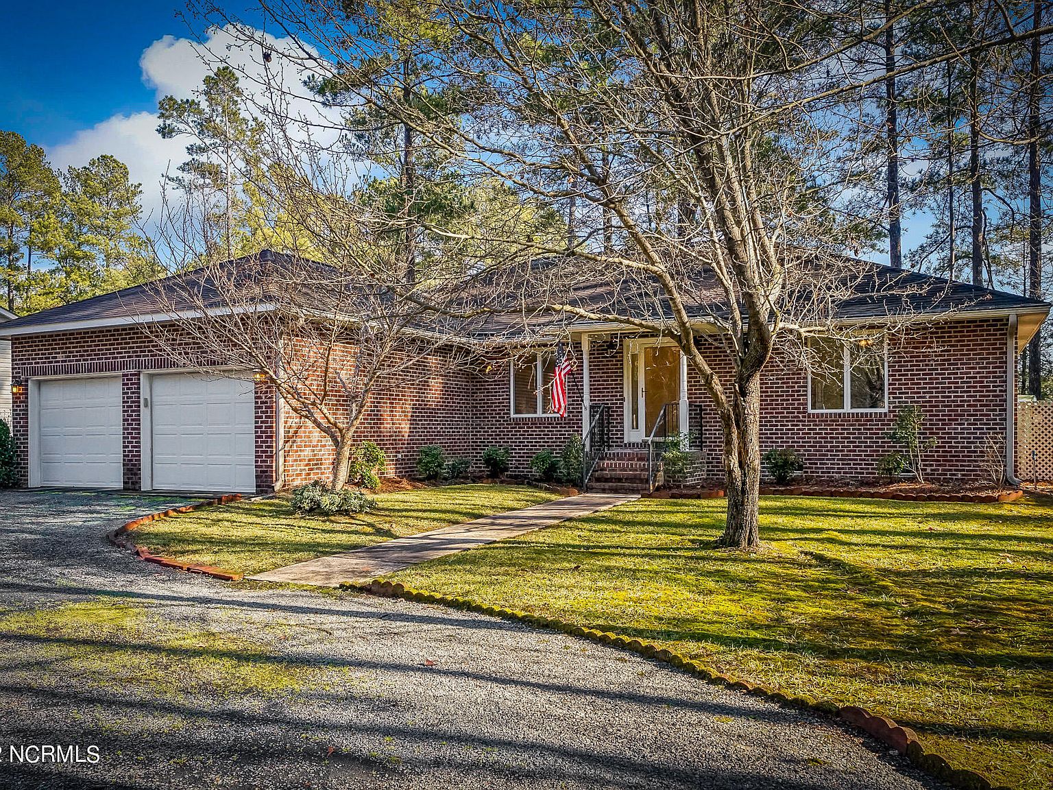 789 Daphne Lane, Vass, NC 28394 | Zillow