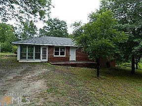 461 Jim Daws Rd, Monroe, GA 30655 | Zillow