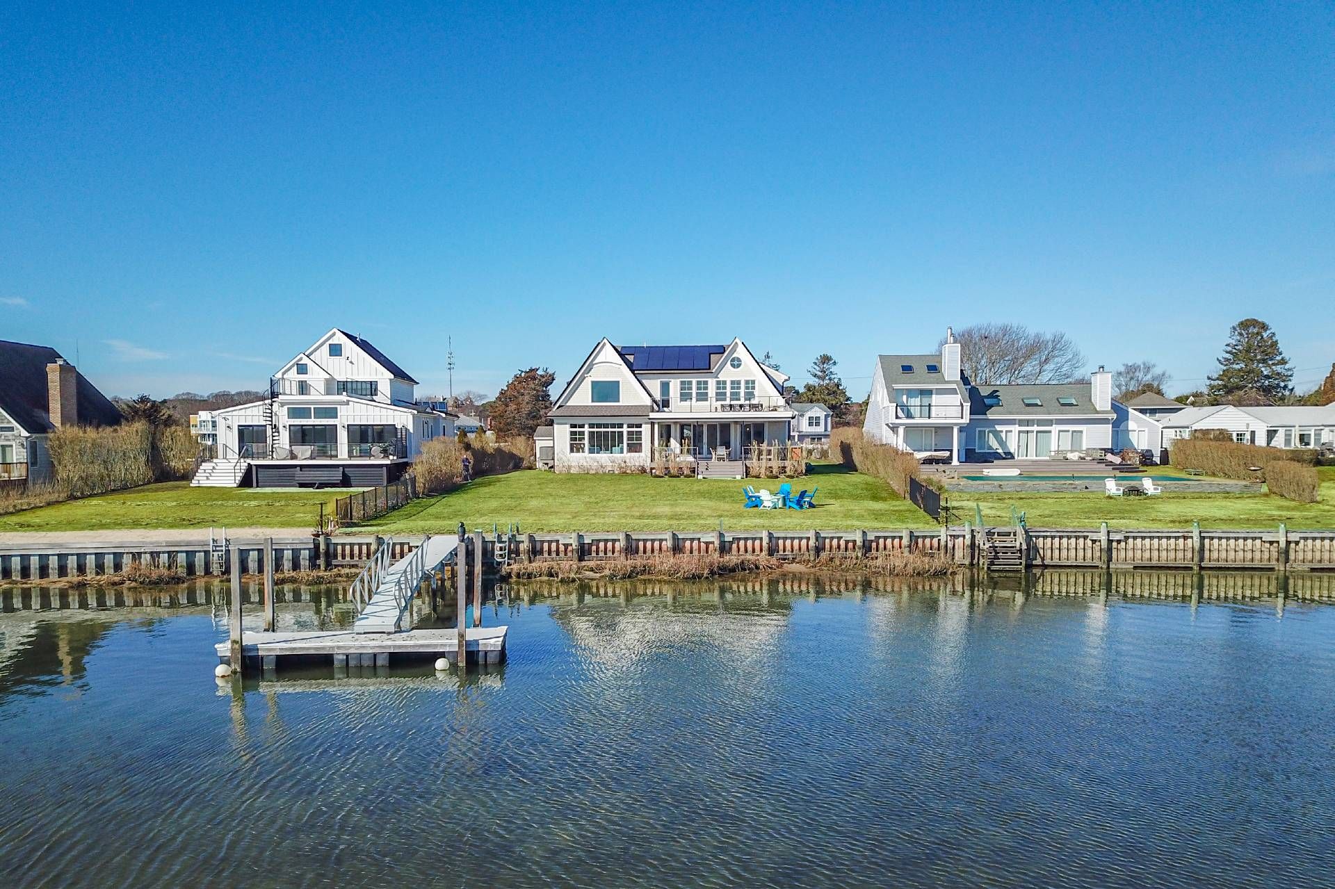 34 Old Fort Ln, Southampton, NY 11968 | Out East