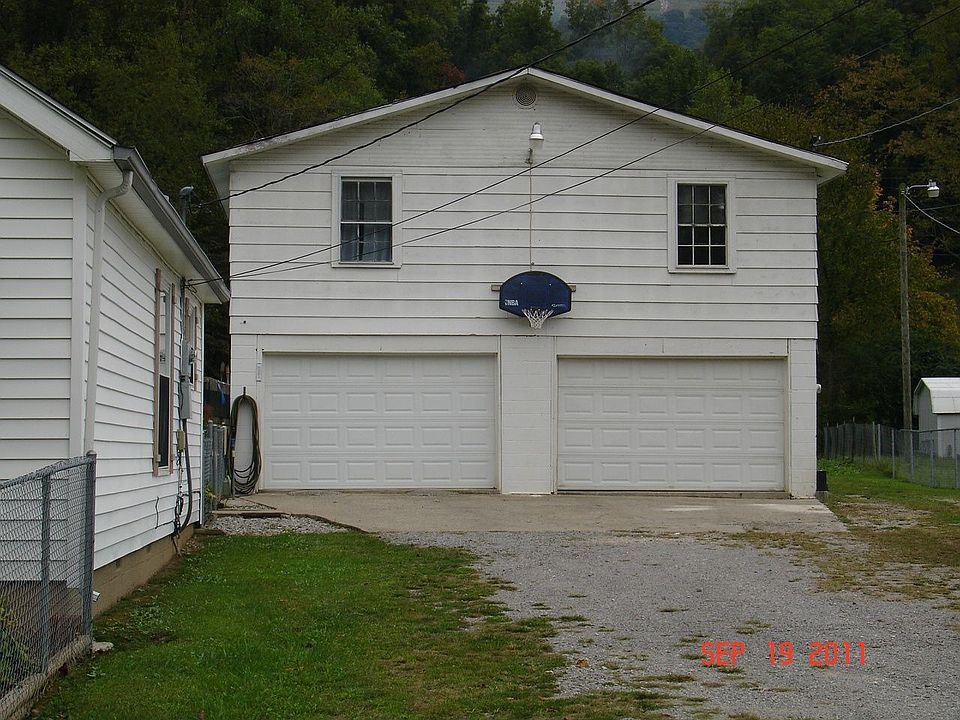 5445 E Highway 72, Pathfork, KY 40863 | Zillow