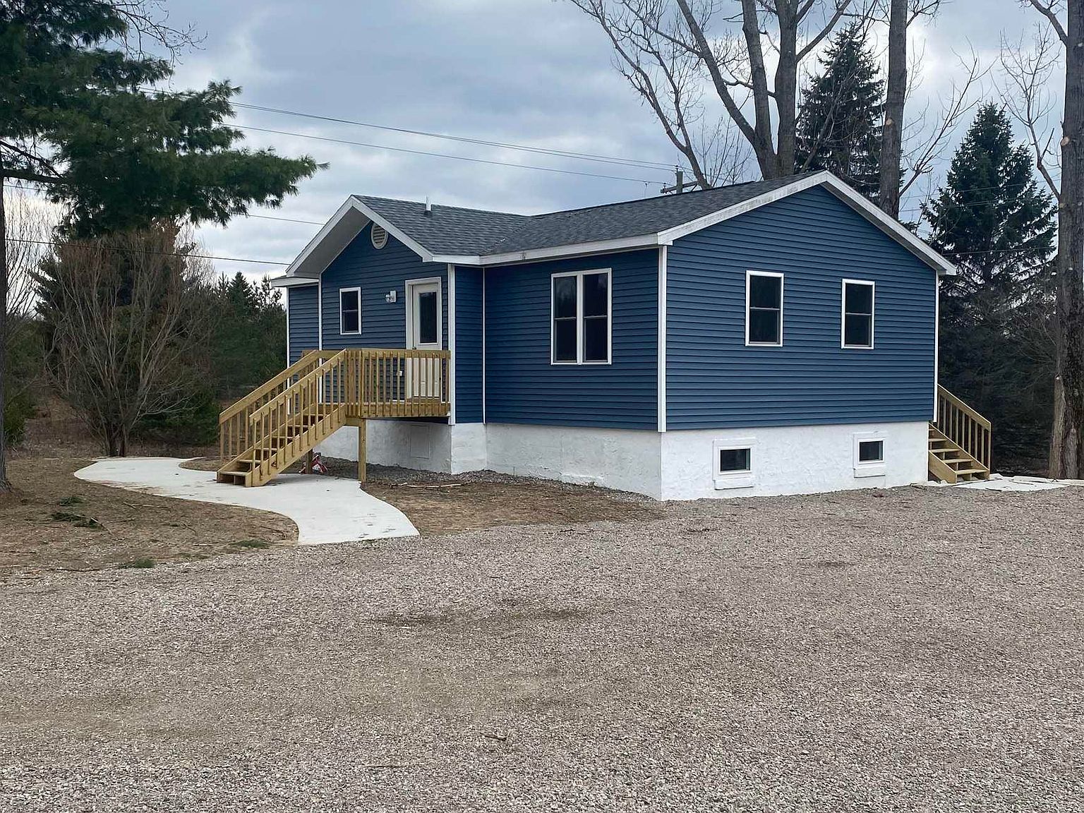 7228 South St #B, Bellaire, MI 49615 | MLS #1932567 | Zillow