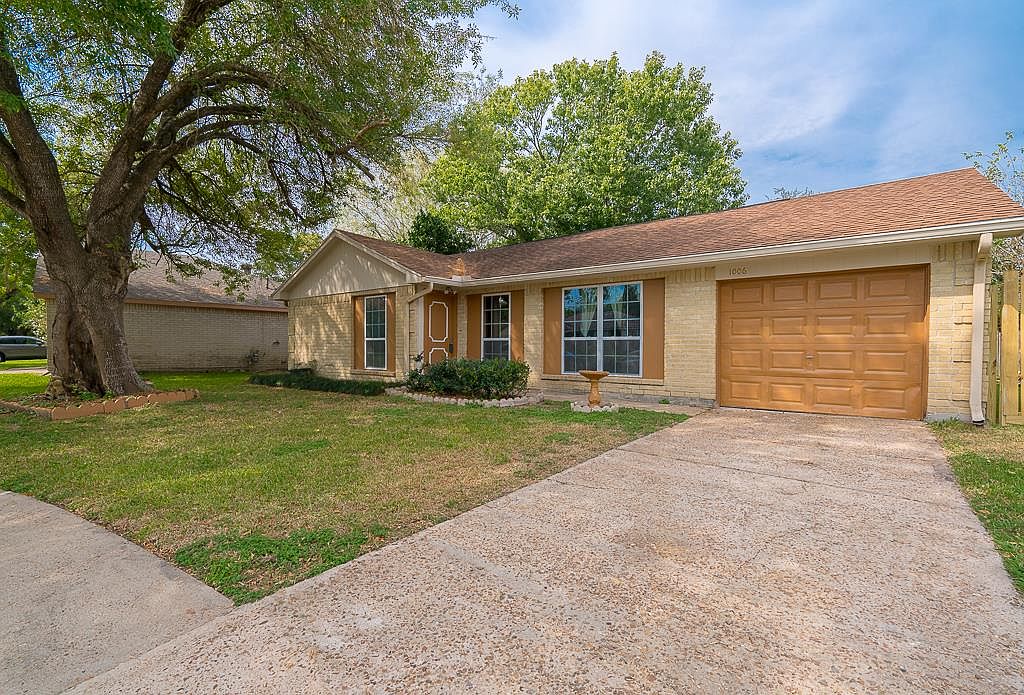1006 Melford Ave, Pearland, TX 77584 | Zillow