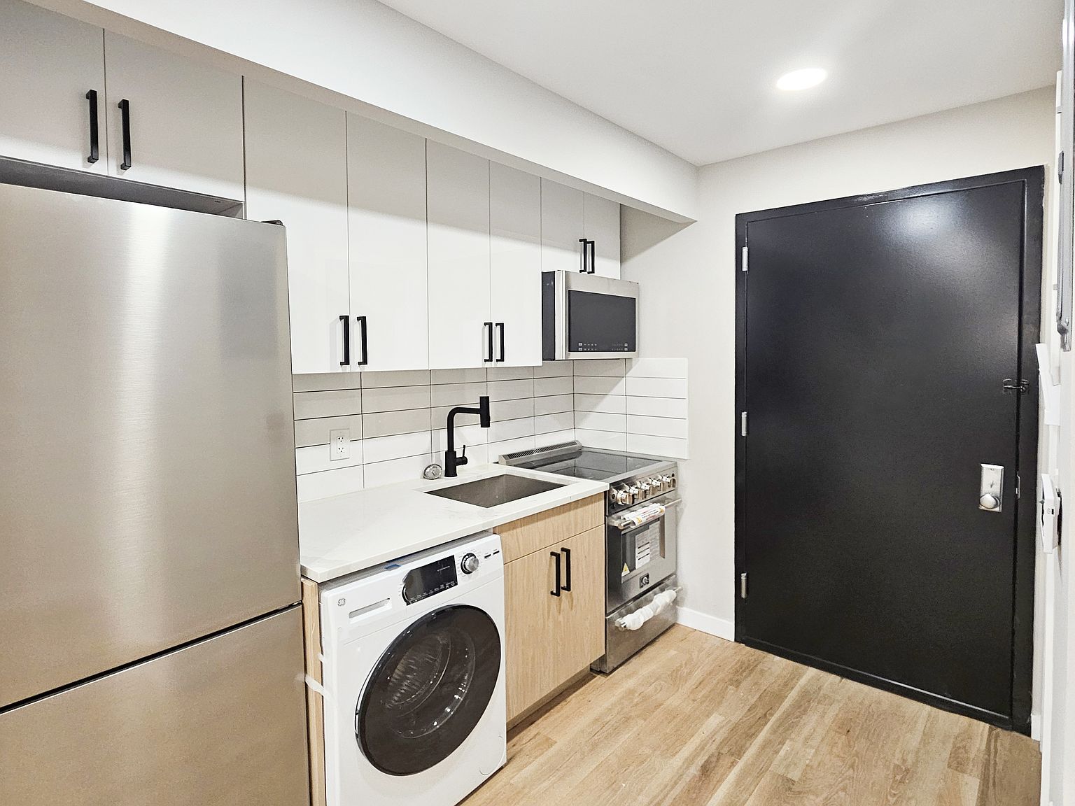 994 Findlay Ave Floor 2, Bronx, NY 10456 | Zillow