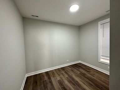 3239 W 23rd St #2, Chicago, IL 60623 | Zillow