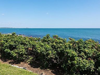 165 Mishaum Point Rd, Dartmouth, MA 02748 | Zillow