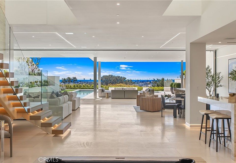 1119 Dolphin Ter, Corona Del Mar, CA 92625 | MLS #OC25094109 | Zillow