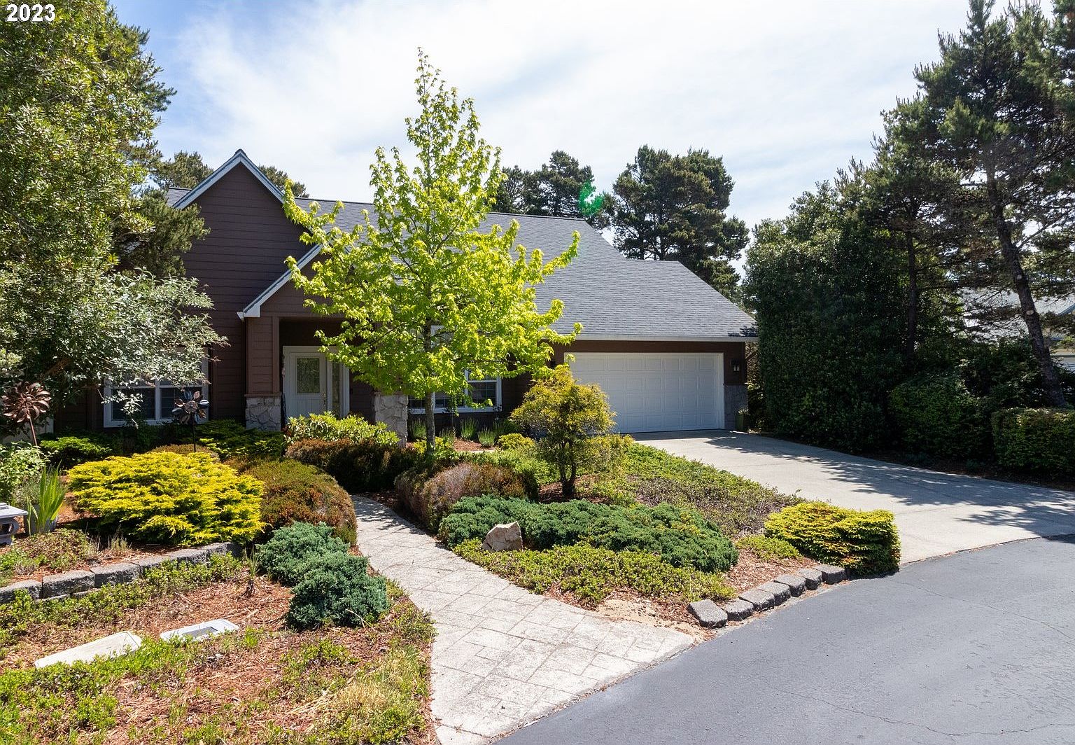 8 Sea Watch Pl, Florence, OR 97439 | MLS #23520289 | Zillow