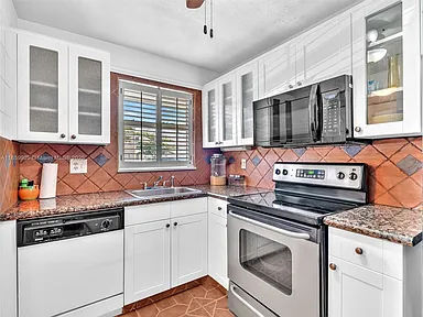 Sunrise Lakes Phase 1 - 8020 N Sunrise Lakes Dr Fort Lauderdale FL | Zillow