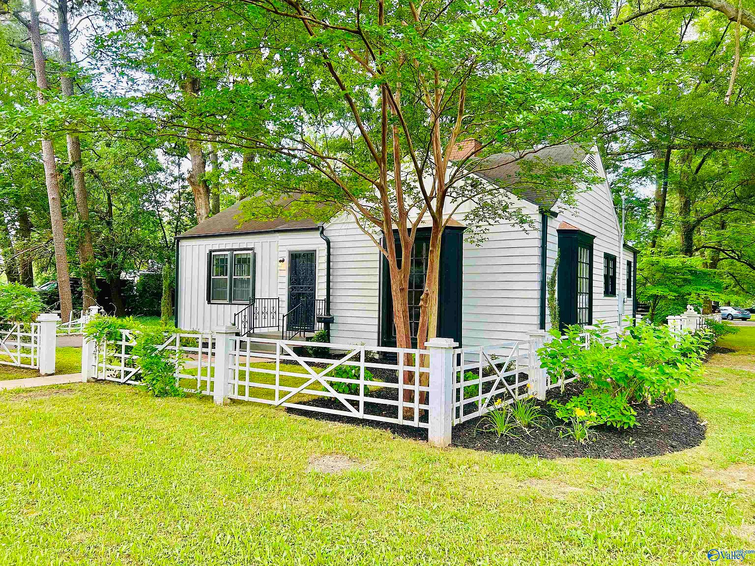 801 Prospect Dr SE, Decatur, AL 35601 | Zillow