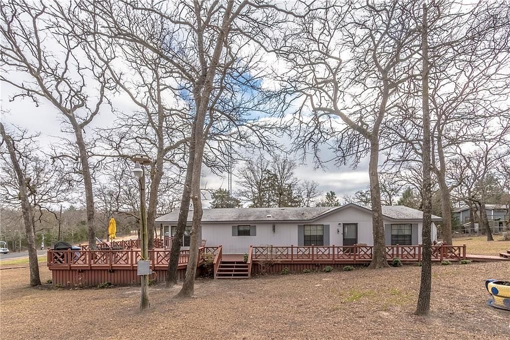 202 Mesquite Ln, Murchison, TX 75778 | Zillow