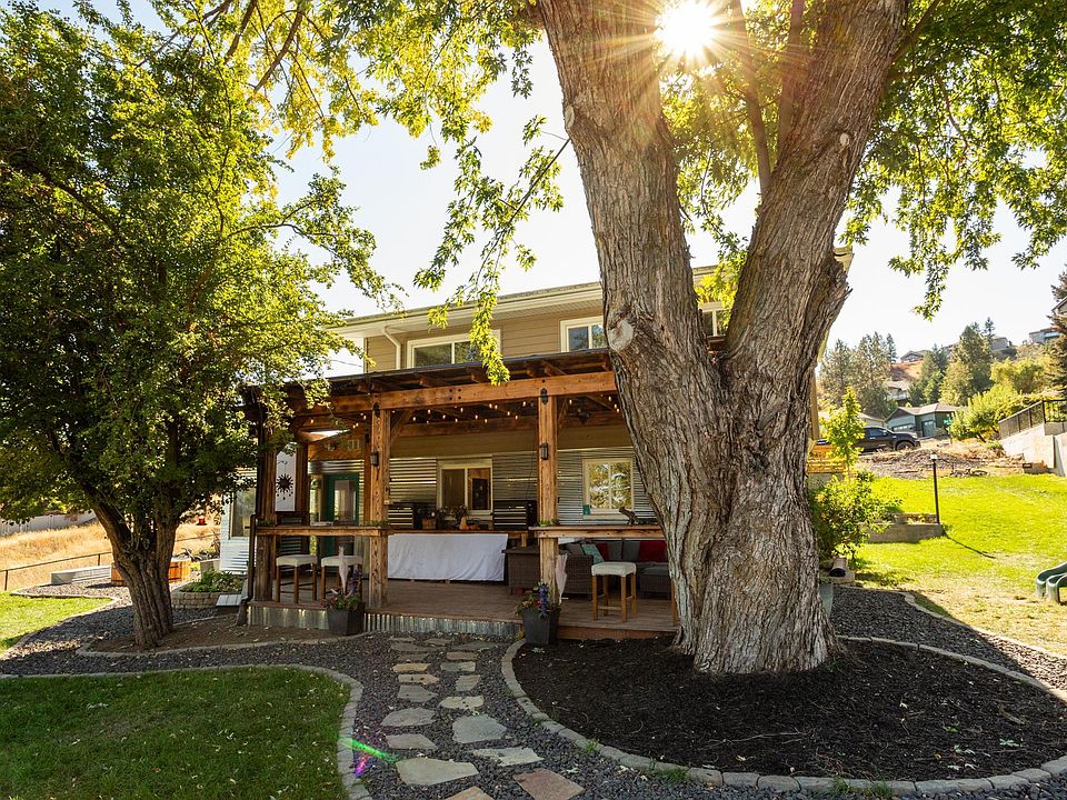 1708 W Toni Rae Dr, Spokane, WA 99218 | MLS #202424063 | Zillow