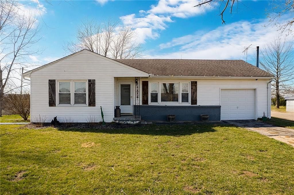 3917 NW Oo Hwy, Odessa, MO 64076 | Zillow