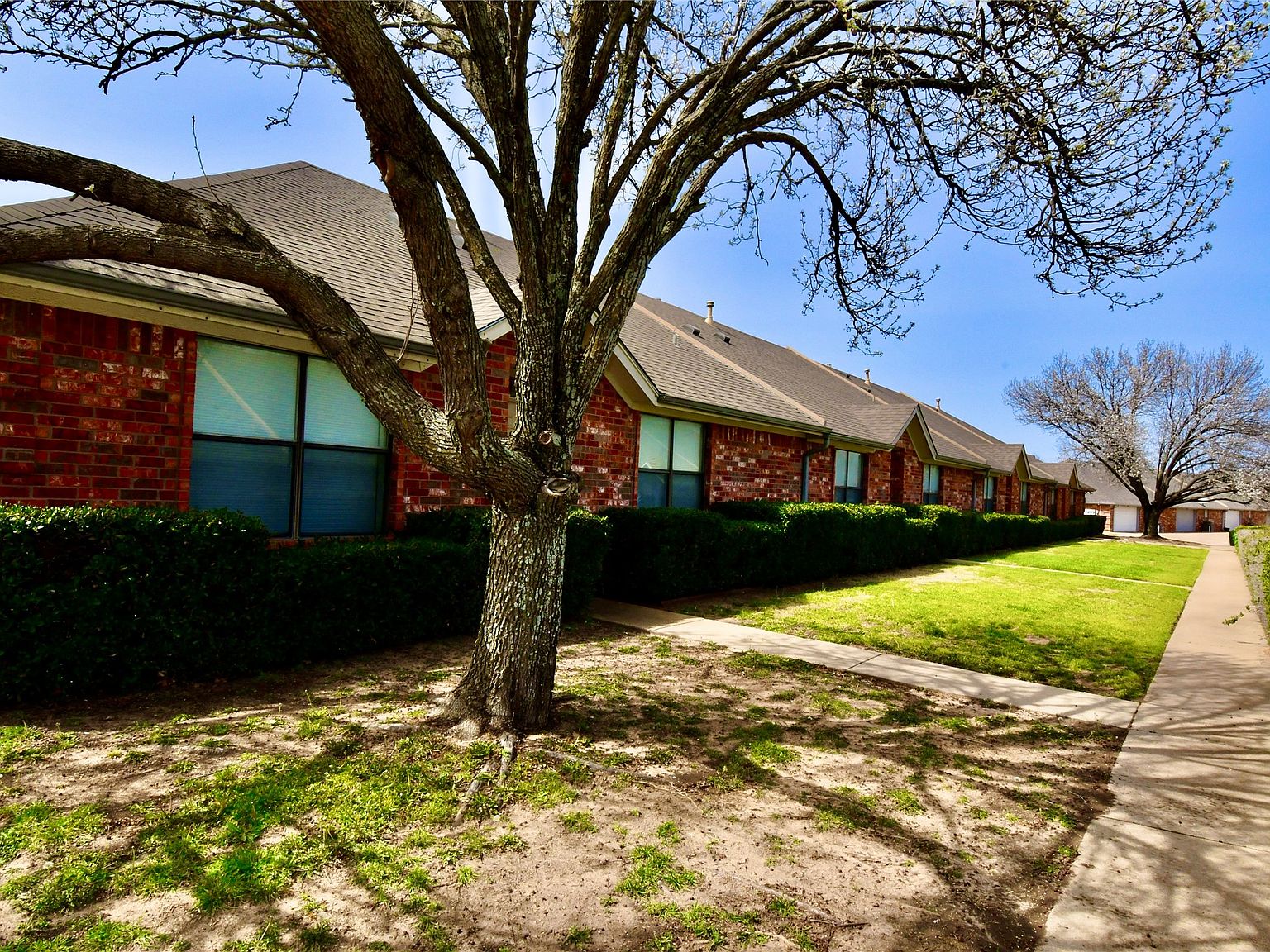 928 Austin Ct, Weatherford, TX 76086 | Zillow