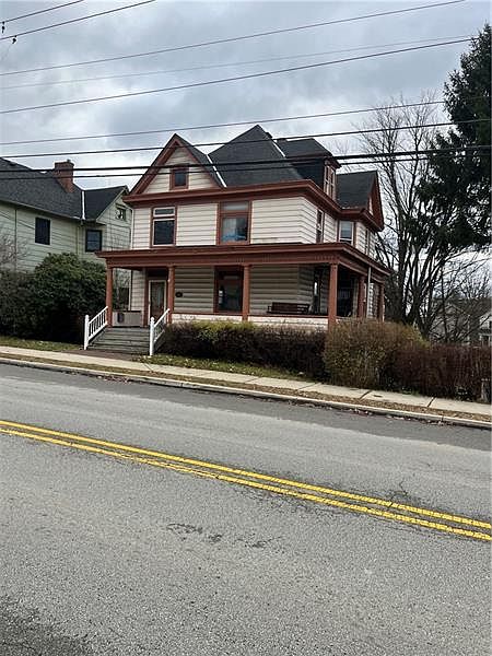 718 Pennsylvania Ave, Irwin, PA 15642 | MLS #1635307 | Zillow
