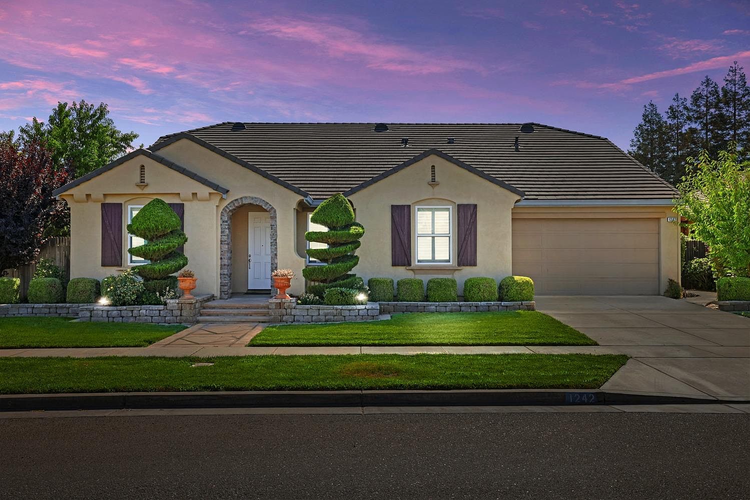 1242 S Jack Tone Rd, Ripon, CA 95366 | Zillow