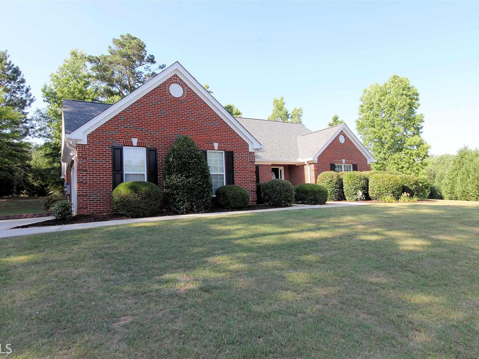 1010 Roberta Ct, Bishop, GA 30621 | Zillow