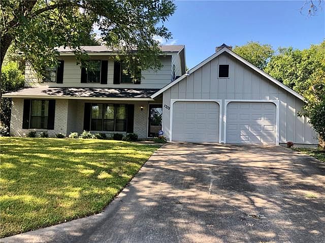 1705 Pebble Brook Dr, Austin, TX 78752 | Zillow