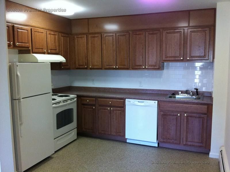 68 Butler St APT C10, Dorchester Center, MA 02124 | Zillow