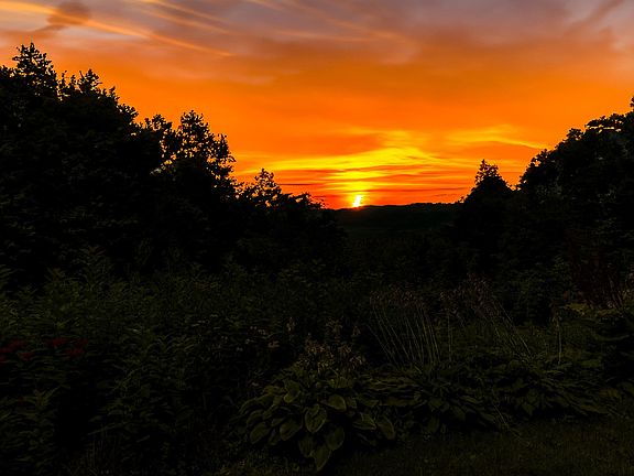 41 Sunset Ridge Road, Franconia, NH 03580 | MLS #5029181 | Zillow