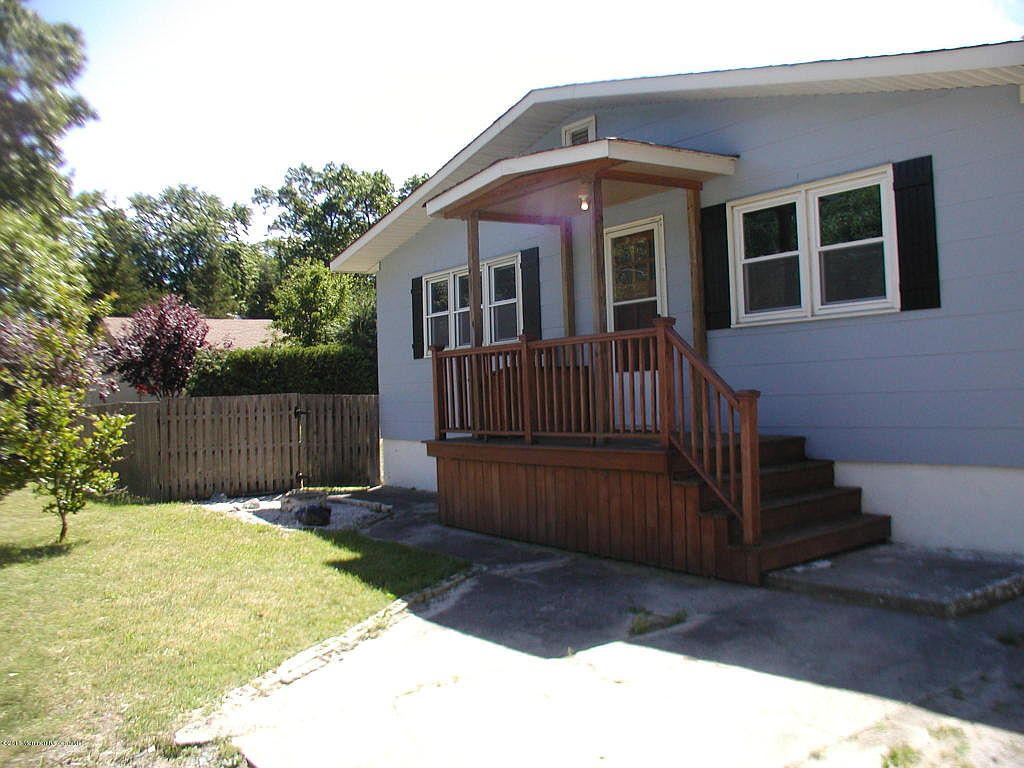 19 Pearl Dr, Howell, NJ 07731 | Zillow