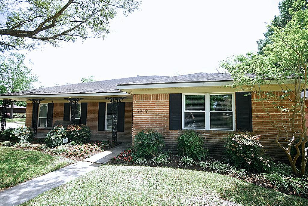 5919 Benning Dr, Houston, TX 77096 | Zillow