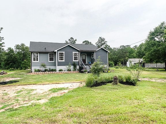 13564 Pinewood Village Dr, Conroe, TX 77302 | MLS #78422472 | Zillow