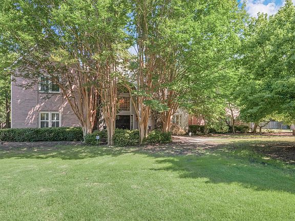 7570 Chapel Ridge Dr, Cordova, TN 38016 | MLS #10176335 | Zillow