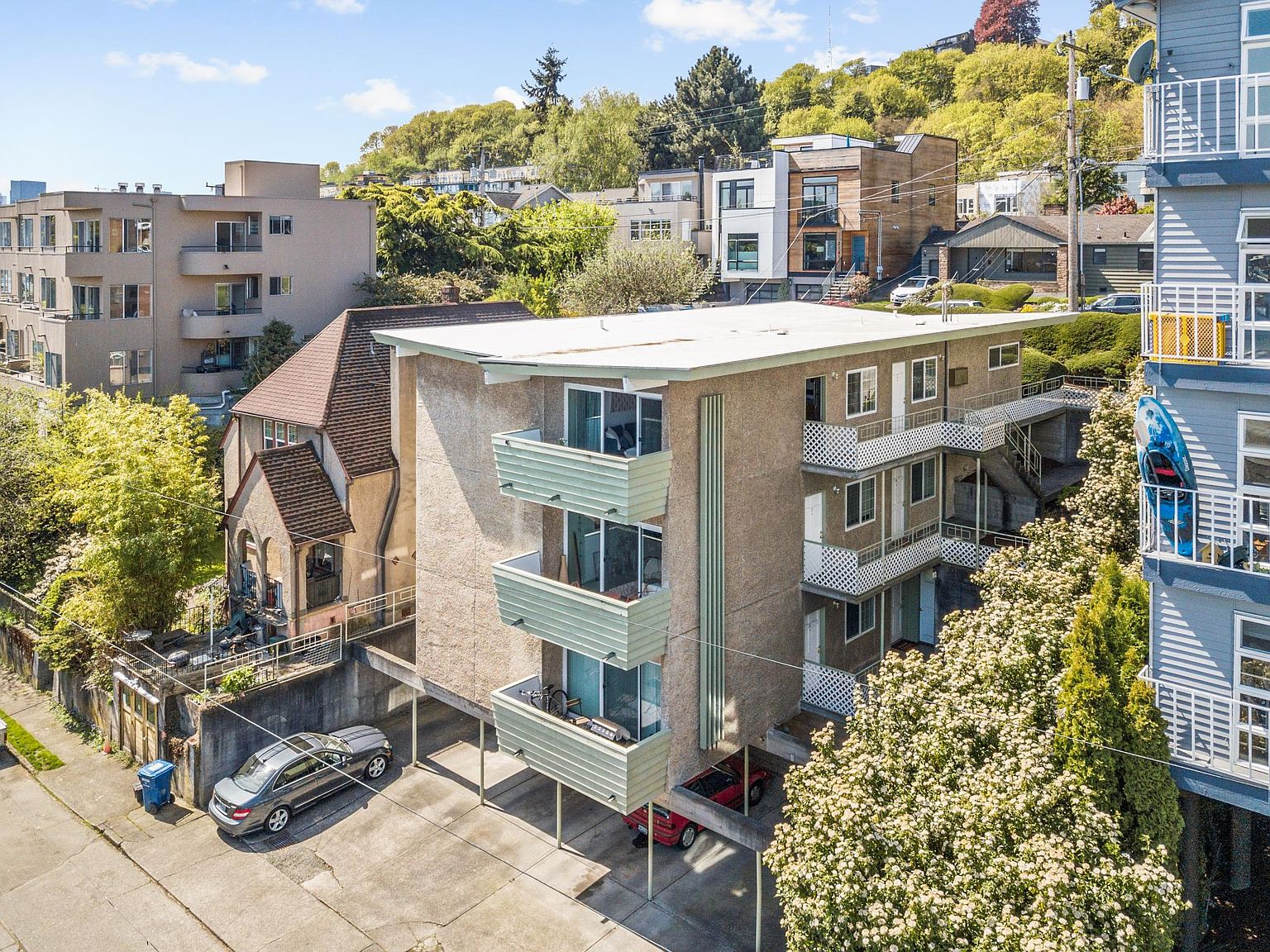 2144 Waverly Pl N #5, Seattle, WA 98109 | Zillow