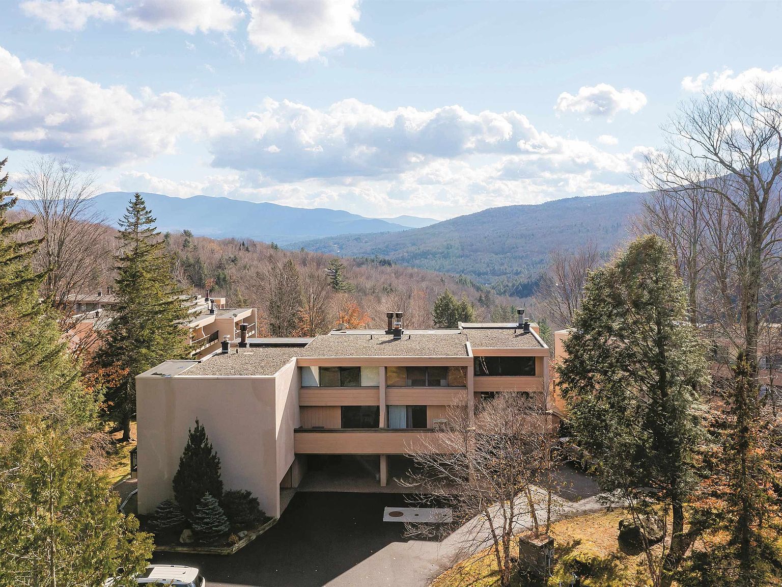 1307 Notchbrook Road UNIT 11 ABC, Stowe, VT 05672 | Zillow