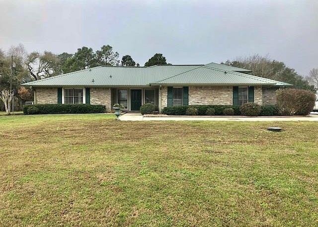 199 County Road 341, El Campo, TX 77437 | Zillow