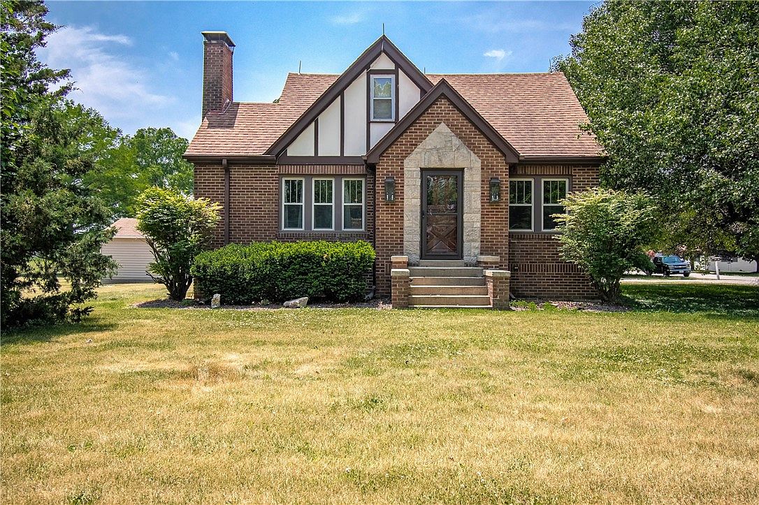 5635 W Main St, Decatur, IL 62522 | Zillow