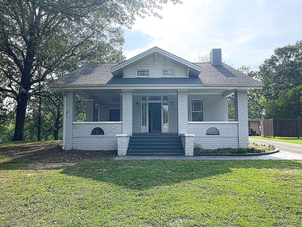 302 Foster Park St, Booneville, MS 38829 | Zillow