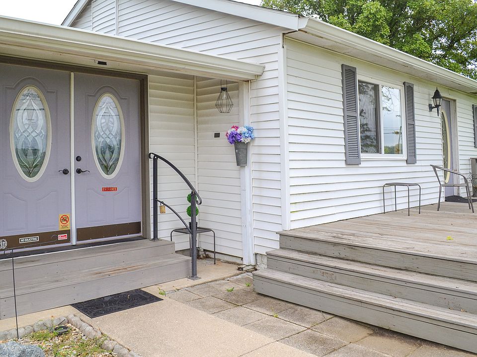 822 W Us Highway 52, Fountaintown, IN 46130 | Zillow