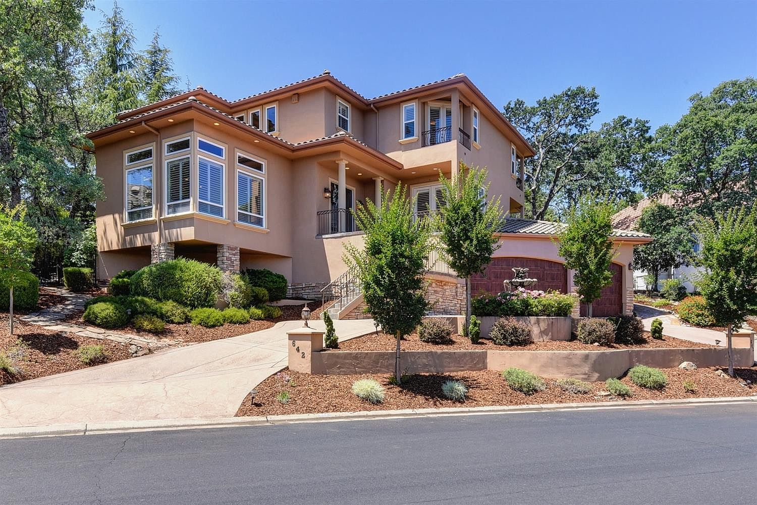 642 Lakecrest Dr, El Dorado Hills, CA 95762 | Zillow