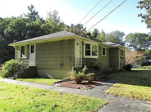 4 Railroad Ave, Millbury, MA 01527 | Zillow