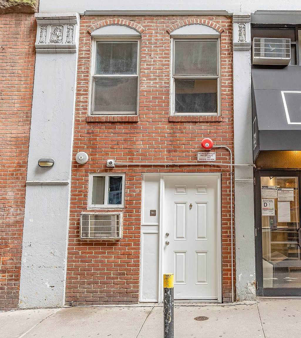 88 Fulton St #TOWNHOUSE 1, New York, NY 10038 | Zillow