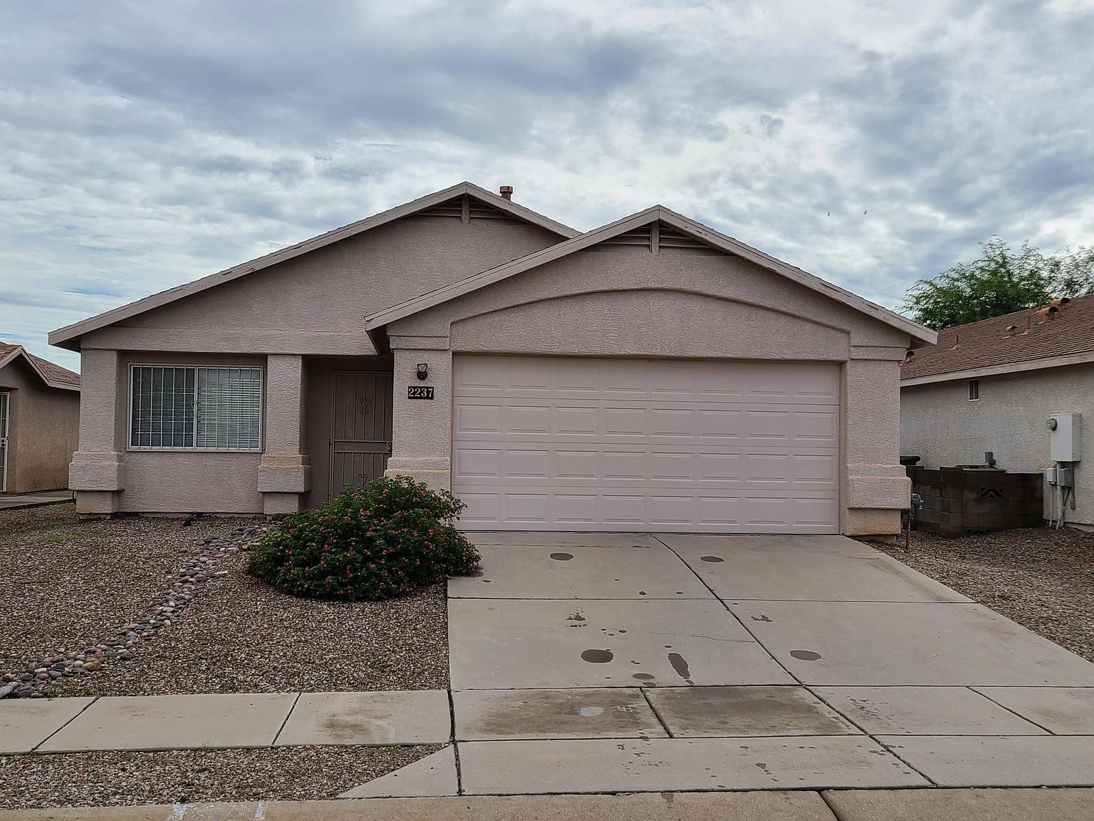 2237 S Saint Suzanne Dr, Tucson, AZ 85713 | Zillow