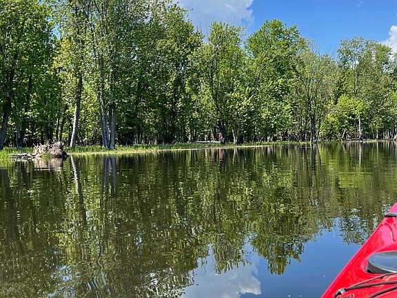 255 Center Bay, Alburgh, VT 05440 | Zillow