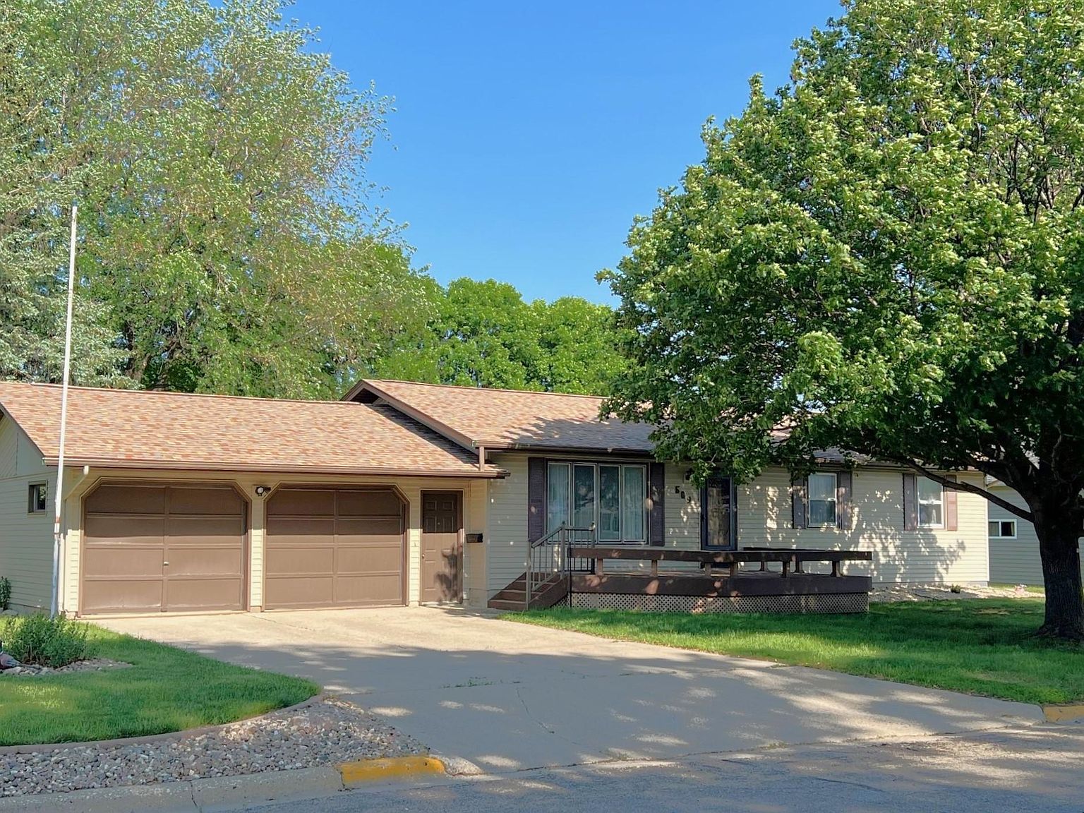509 Indiana Ave, Adrian, MN 56110 | Zillow