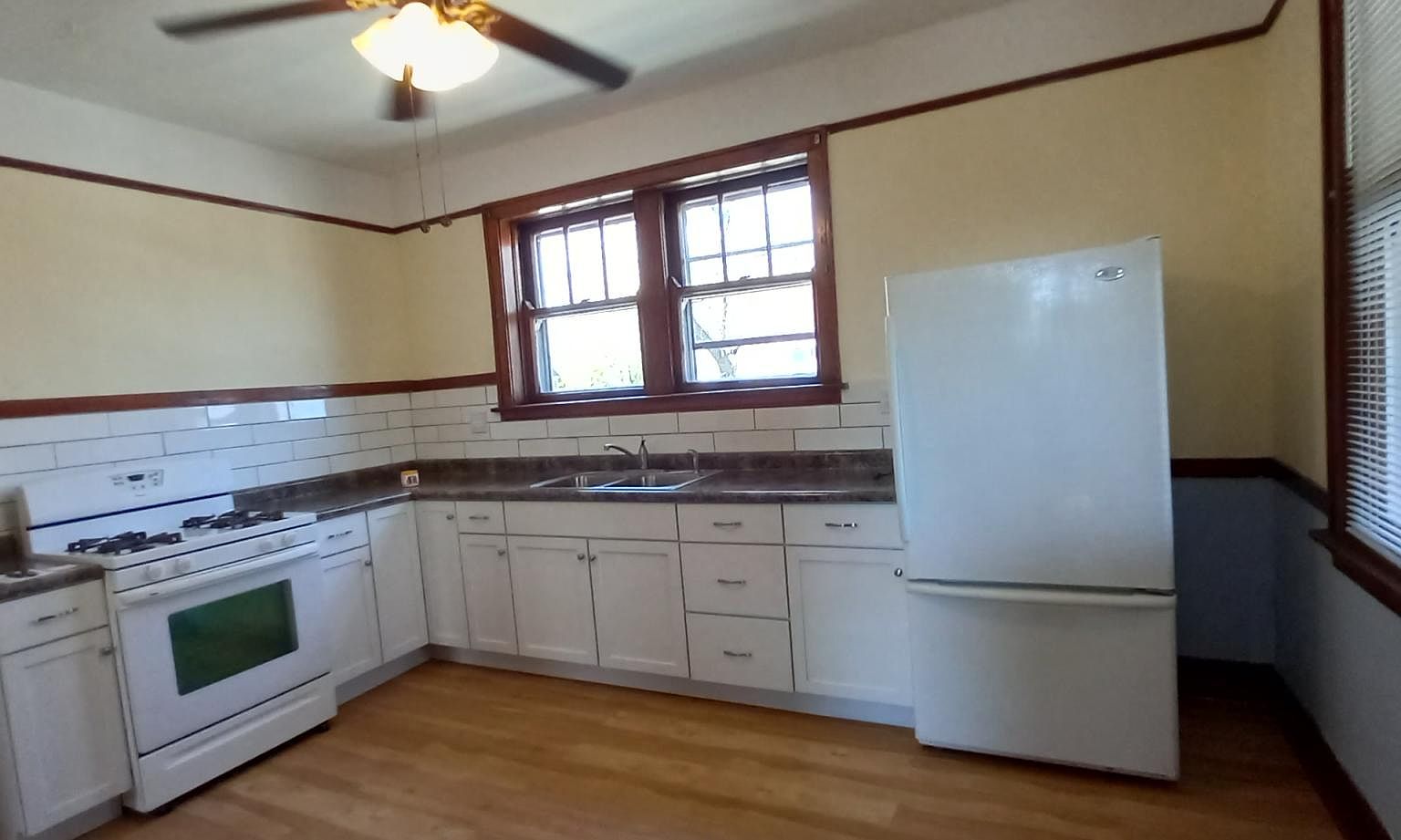 4401 S Campbell Ave APT 2, Chicago, IL 60632 | Zillow