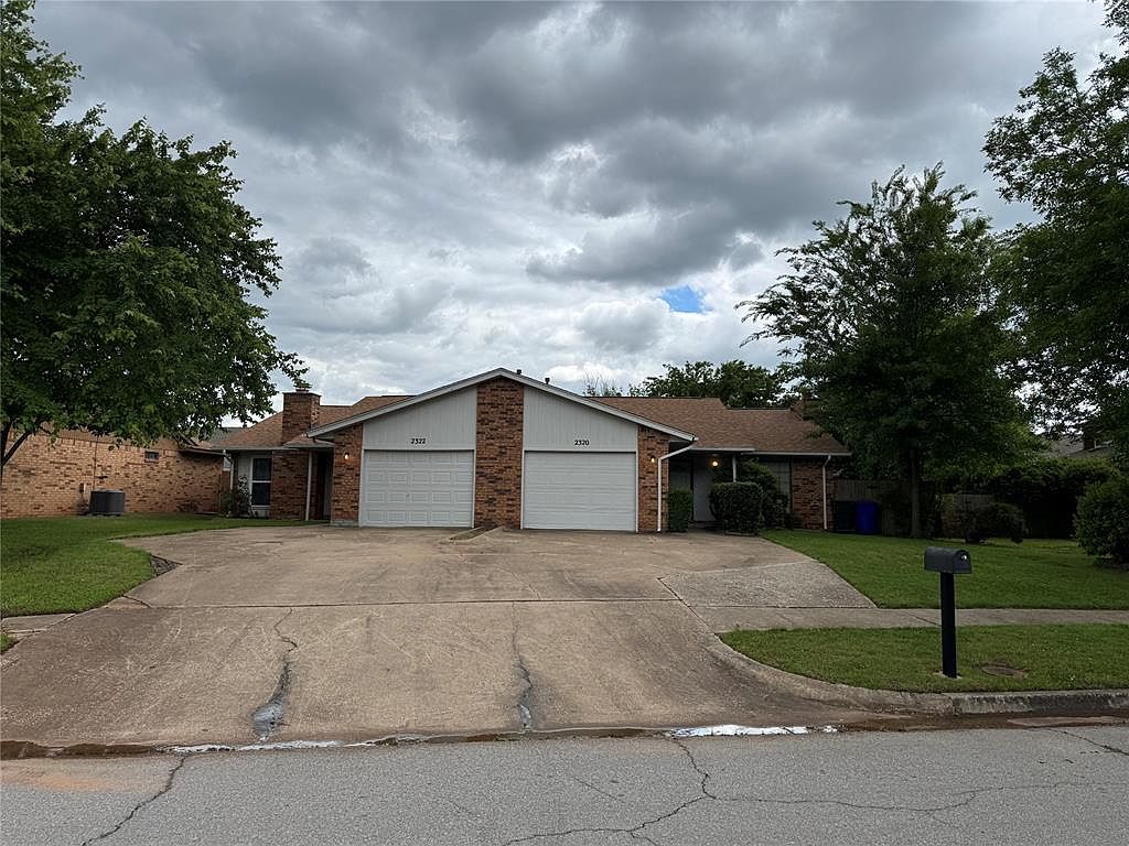 2322 Twisted Oak Dr, Norman, OK 73071 | Zillow