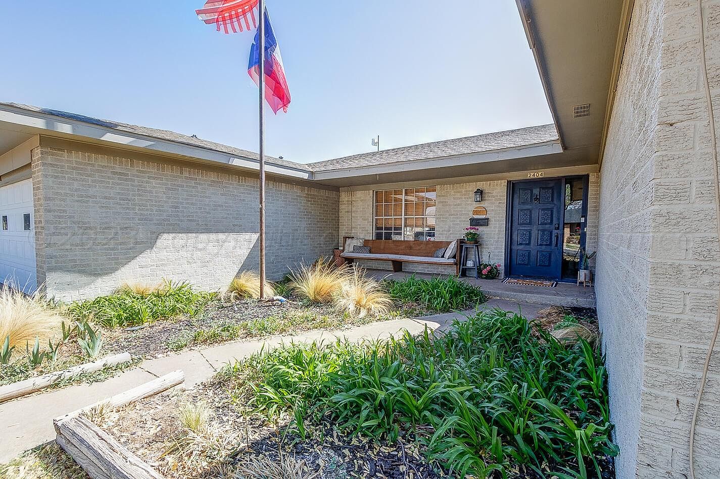 2404 Comanche Trl, Pampa, TX 79065 | Zillow