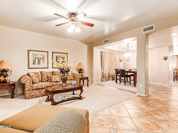 6830 S 39th Dr, Phoenix, AZ 85041 | MLS #6649999 | Zillow