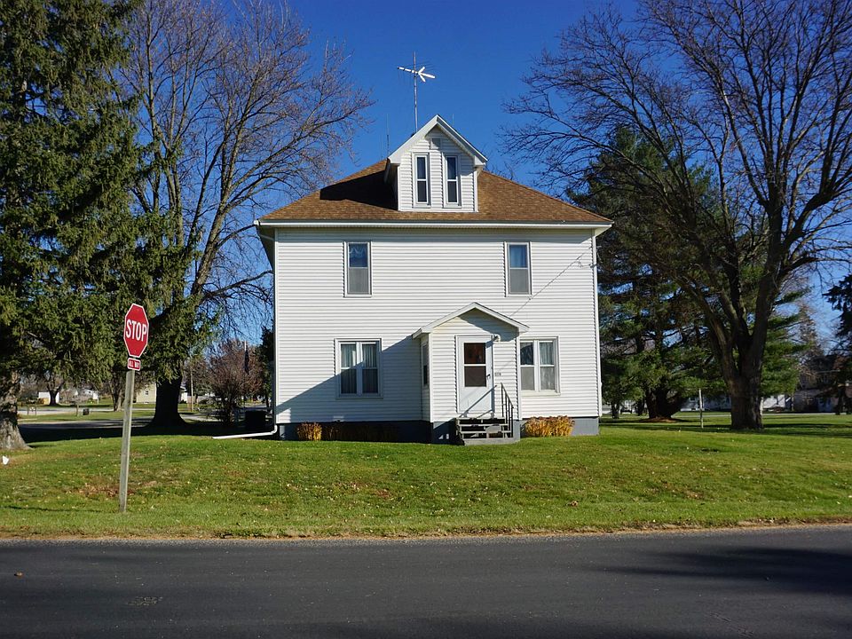 209 Washington St, Holland, IA 50642 | Zillow