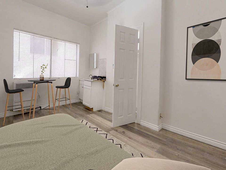 18th Street Apartments - 647 W 18th St Los Angeles CA | Zillow