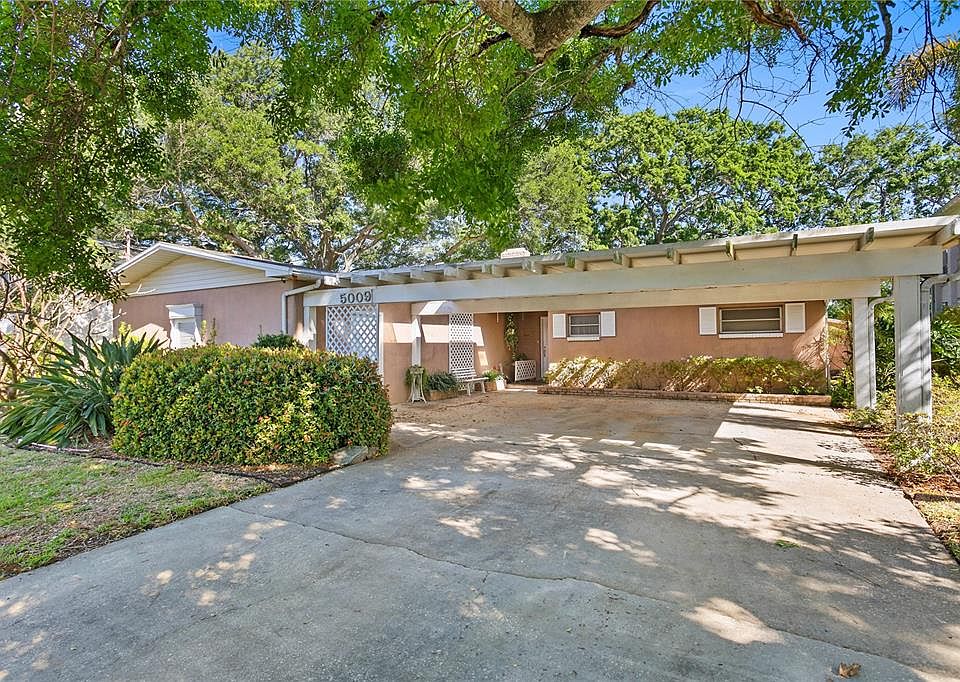 5009 W Spring Lake Dr Tampa FL | Zillow
